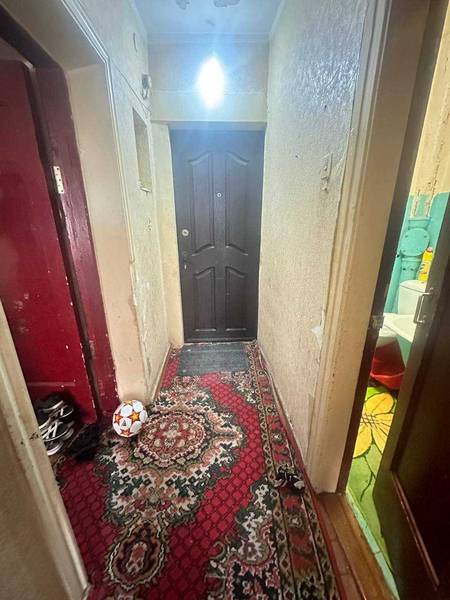 Продам квартиру 1/3/4 ул Авиасозлар (Дубовая) без ремонта