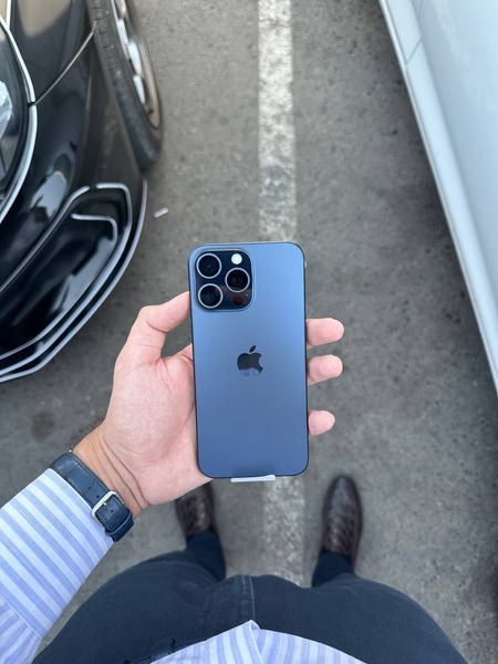 в кредит iPhone 15 Pro за 923.000 сум 128gb в рассрочку