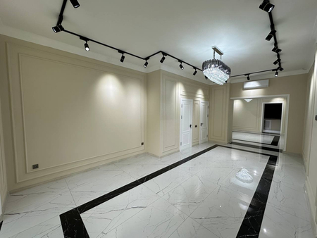 Ц1 Садык Азимова ориентир 170 м²