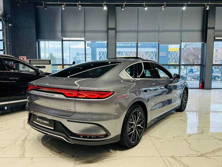Продается BYD HAN EV,  715km Flagship