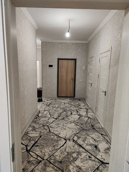 Arenda kvartira. Olmos navostroyka. 4 xona