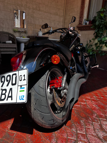 Kawasaki Vulcan 900