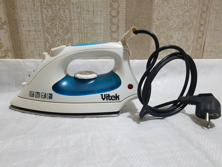 Электро утюг VITEK модель VT 180 1B