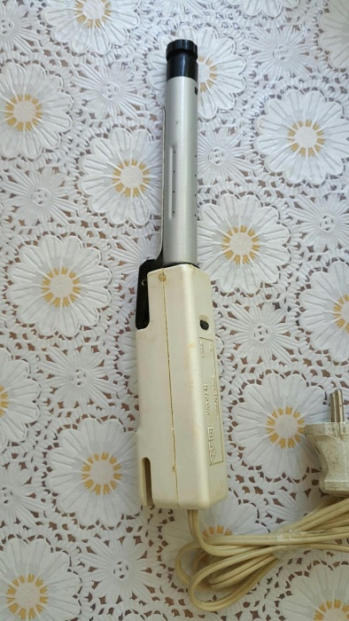 Продам щипцы для завивки волос