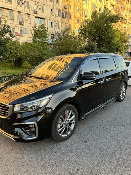 Продается Киа Карнивал