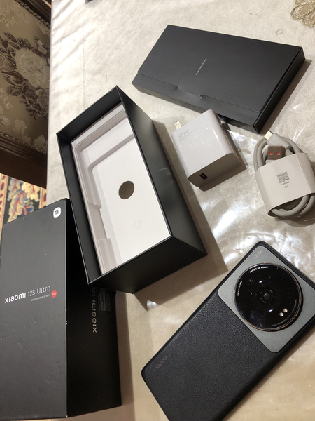 Xiaomi 12S Ultra   12. 512GB