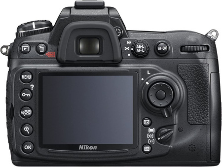 Nikon D300s в очень хорошем состоянии