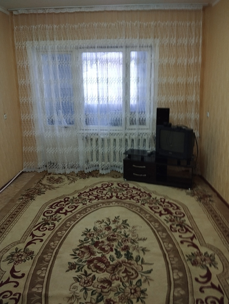 Продается 2 х комнатная квартира