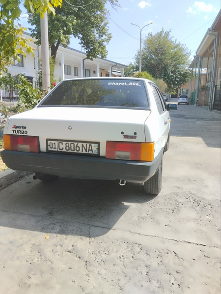 VAZ 21099 sotiladi surpchna benzin