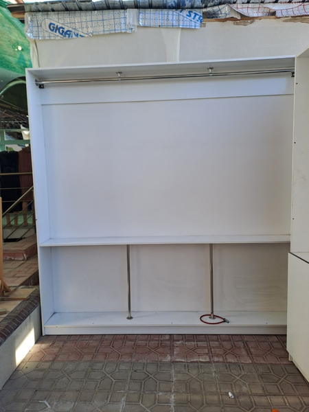 Mebel sotiladi xolati yoxshi