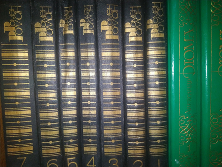 Продам книги,классика,детективы итд