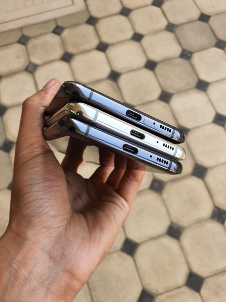 Samsung Galaxy A90 5G. OzU 6/128 GB. Snapdragon 855. IME o'tkan 100%