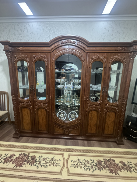 Мебель гостинний