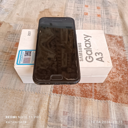 A3 (2017) telefon.