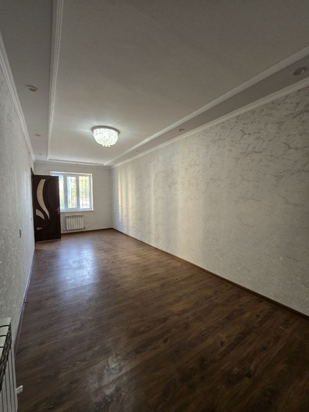 Продается 2 ком. Квартира на 3 этаже площадью 55 кв.м. Адрес Фэмили