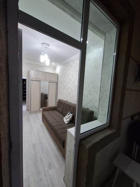 Продаю 1 ком квартира на 6 этаже 8 этажного дома. Янгиобод ул.Иззат