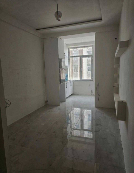 Parkent Plaza Продается 1 комнатная квартира ремонт Мирзо-Улугбек