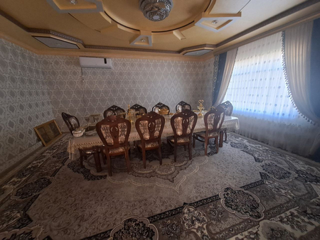 Ховли сотилади. Shaxrisabz shahar.