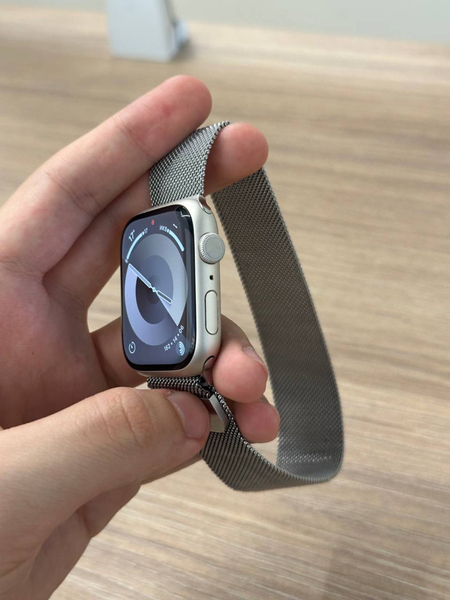 iWatch series 7 45mm silver