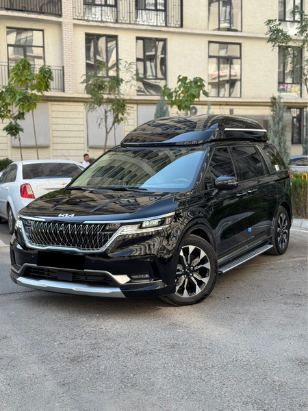 Kia Carnival Hi-Linousine