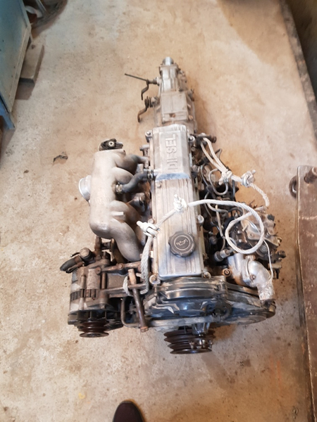 Мотор R2, Мерседес 123, Motor Mazda R2, RF