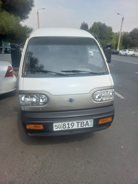 Damas автомашинаси