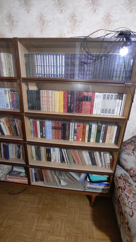 Продаются книги разная литература