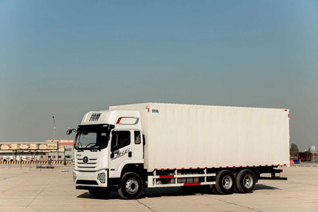 FAW JK6 Van (8.5 m) FURGON