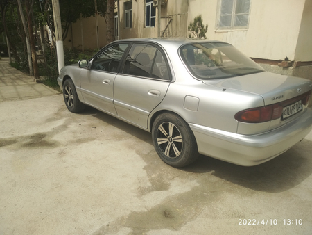 Hyundai sonata 2