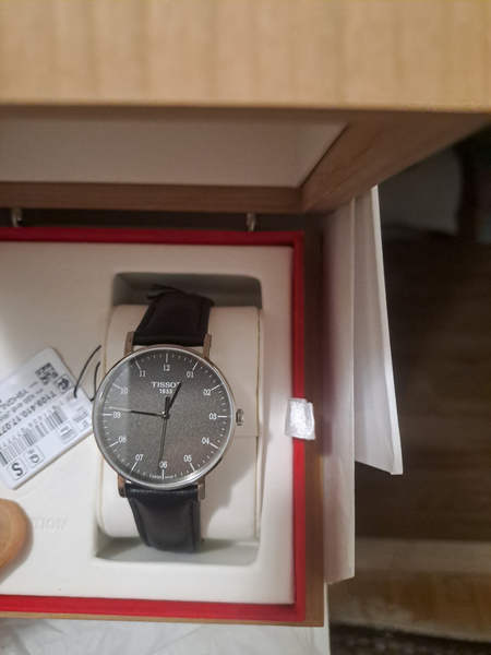 Часы tissot оригинал новые Швейцарские