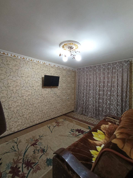 Срочно ПРОДАЮ Чиланзар 7.  1/5/5 хороший ремонт 39600$