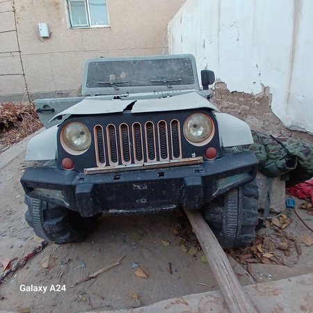 СРОЧНО продам Jeep детский автомобиль
