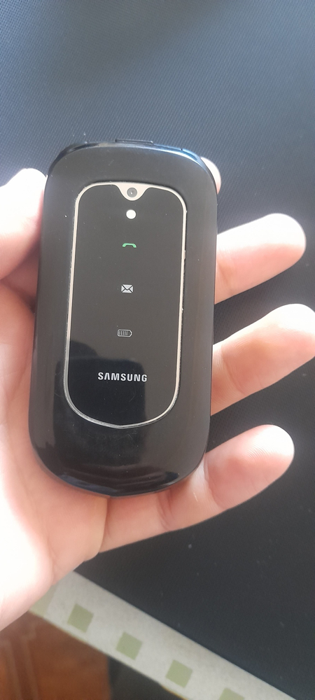 Samsung legushka sotiladi