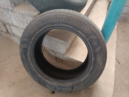 Автошины кумхо солус 195/60R15 состаянияси яхши