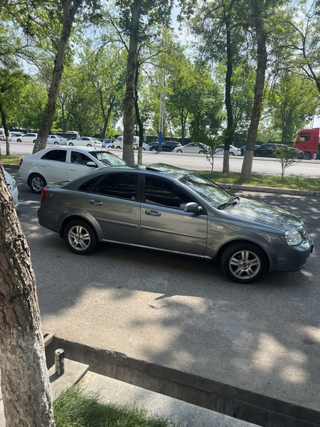 Lacetti 1.6 Автомат