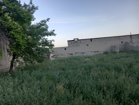 Yer uchastka sotiladi