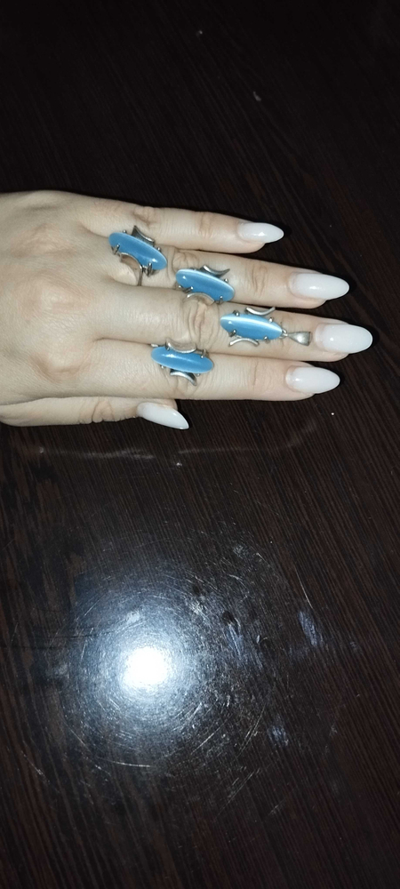 Красивый Себряный комплект 