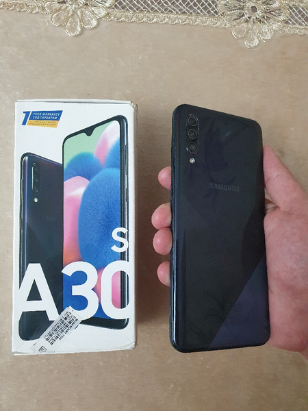 srochna Sotiladi Samsung Galaxy A30s yengi madel  Karobka dakument Bor