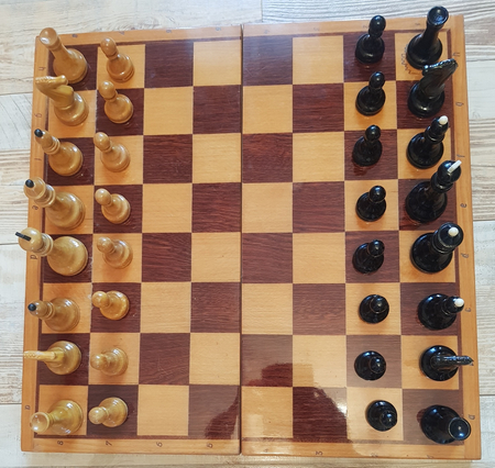 Продаются шахматы