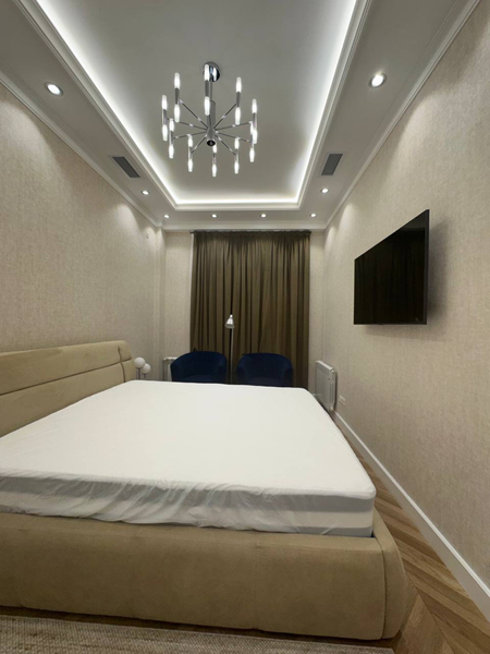 Сдается 3 комнатная квартира на Mirabad Avenue