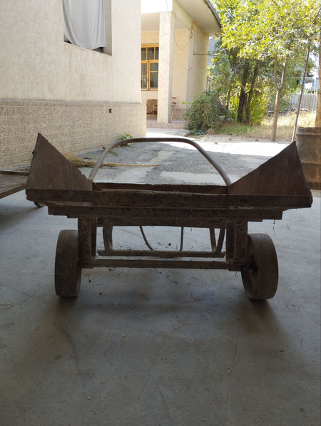 Arava sotiladi arava