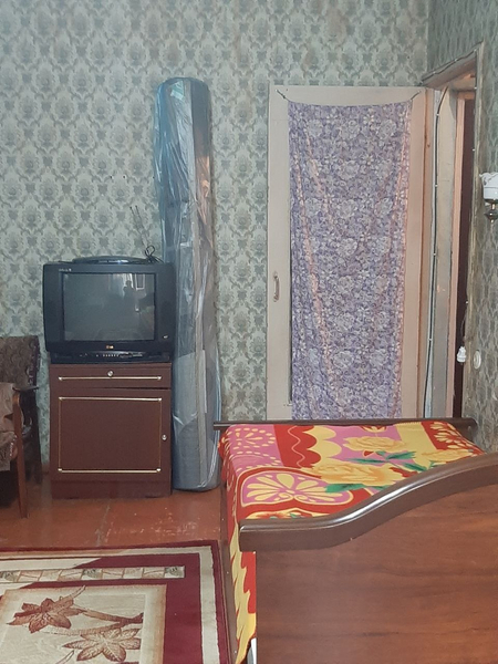 Продаю Квартиру Яшнабадский р-он Авиасозлар-2. 1-ком 2-этаж 4-этажном