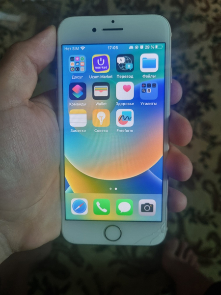 Iphone 8 64tali srochni sotiladi