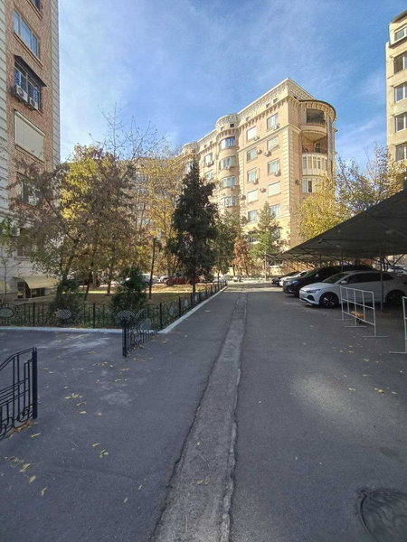Готовый Бизнес Косметический салон в Центре   200кв.м.(ARG)