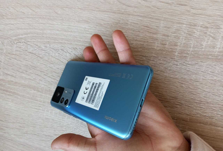 Xiaomi 12T 8+5 /256 srochno sotiladi