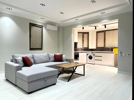 Продается 2х ком. квартира, ор-р: метро Минор, 60м2