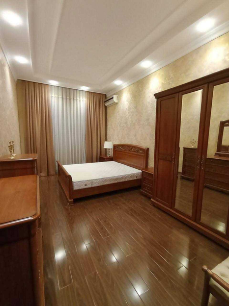 Аренда дома с 3.4 сотками - Никитина 350 кв.м.