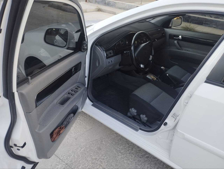 Продаётся своя Gentra Lacetti