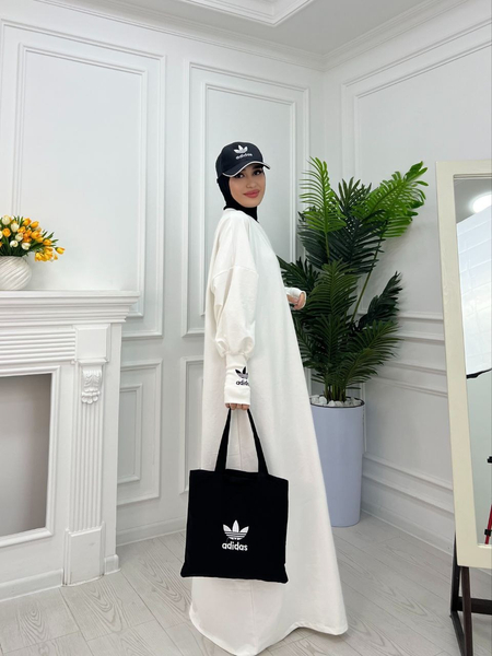 Nalichi asal troykalarm sotuvda  KEPKA SHOPER  ABAYA