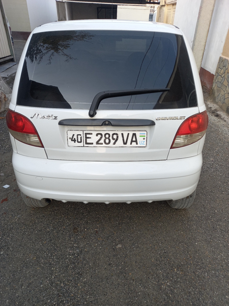 Matiz mx oq 2010 sotiladi